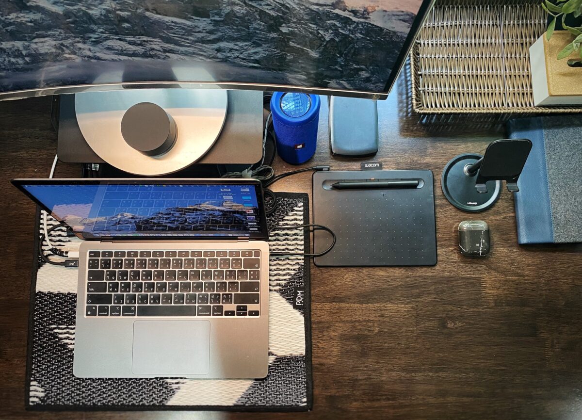 Liv Standing Desk Pro - Liv Desk | Smart Productive & Ergonomic